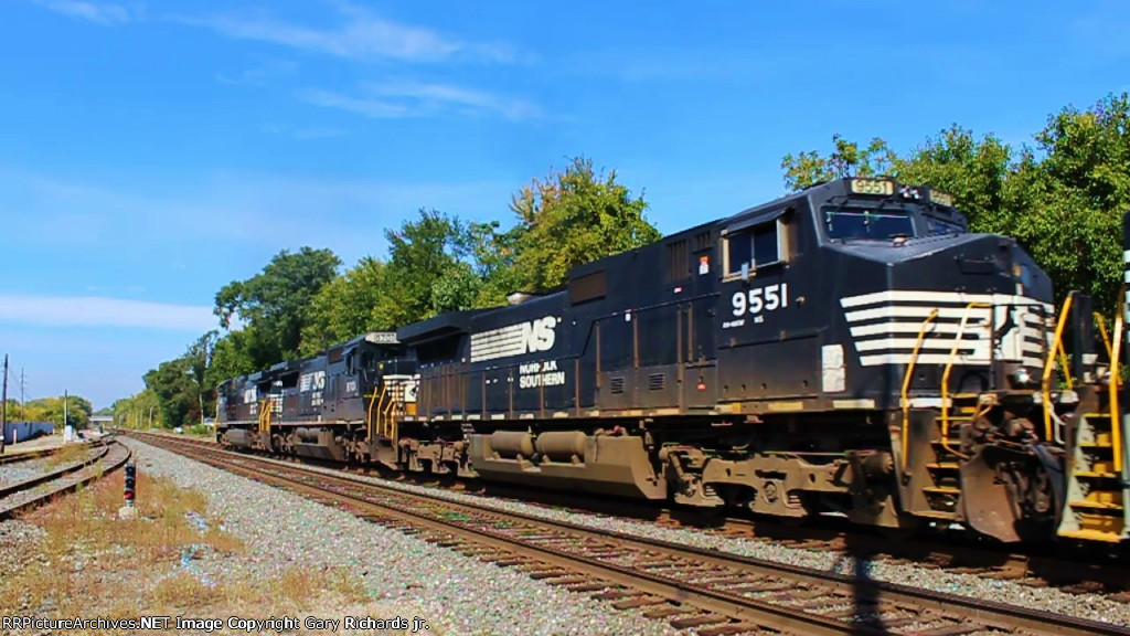 NS 9551 & company